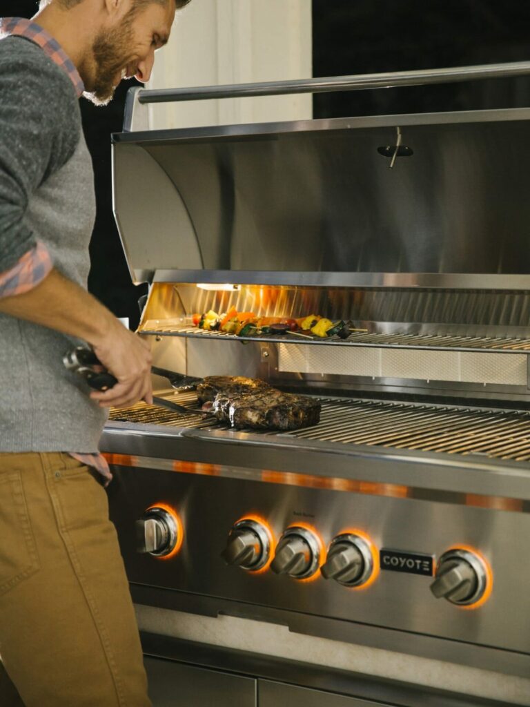 Built In Grill Ideas: Key Considerations & 11 Inspiring Designs