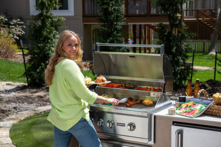 Built In Grill Ideas: Key Considerations & 11 Inspiring Designs