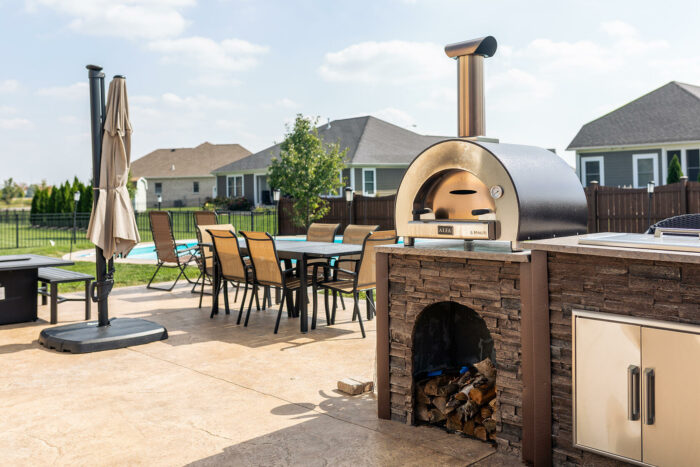 Outdoor Pizza Oven Table: The 7 Best Brands of 2024, Plus Picture ...