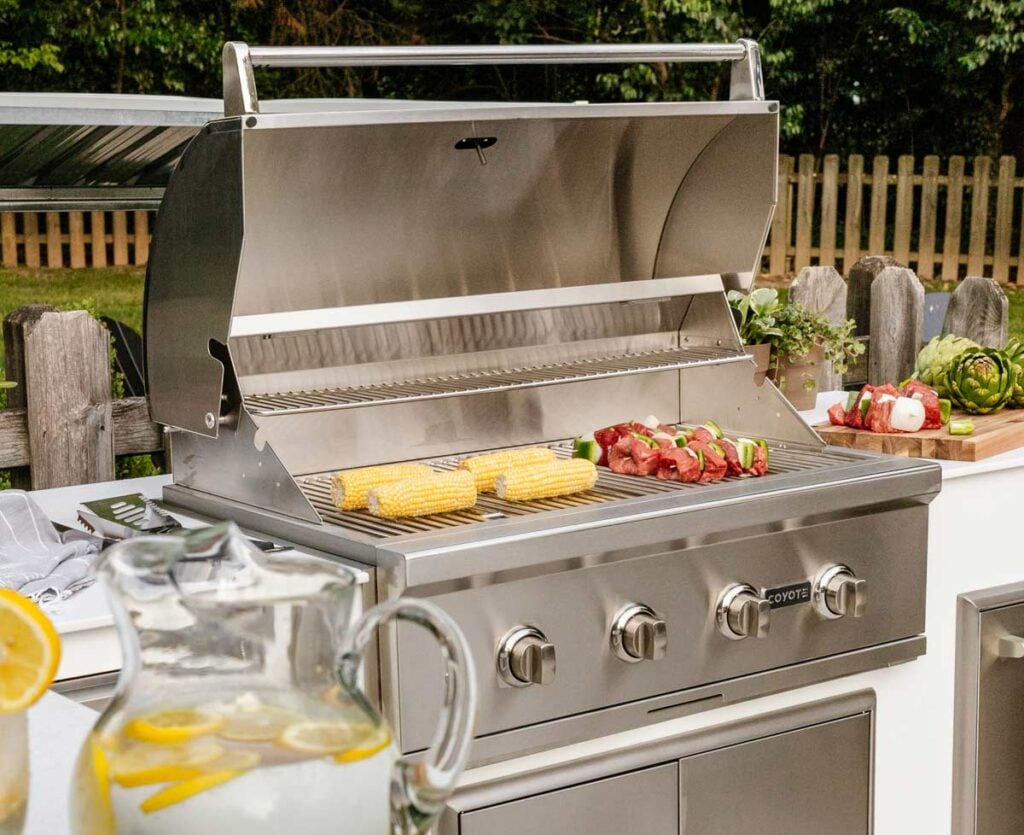 Built In Grill Ideas: Key Considerations & 11 Inspiring Designs