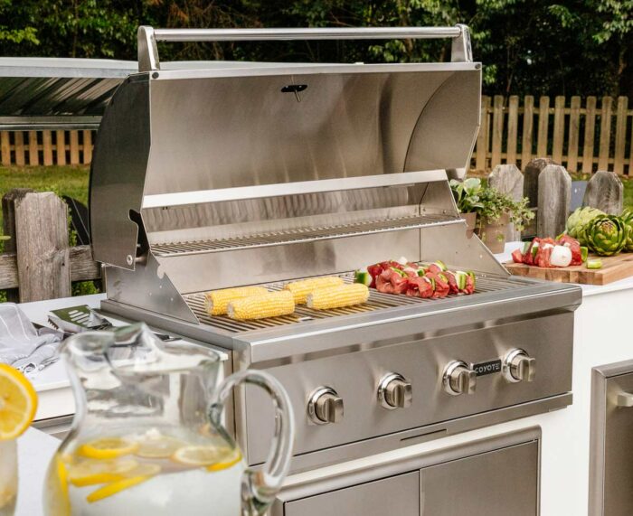 Built In Grill Ideas: Key Considerations & 11 Inspiring Designs