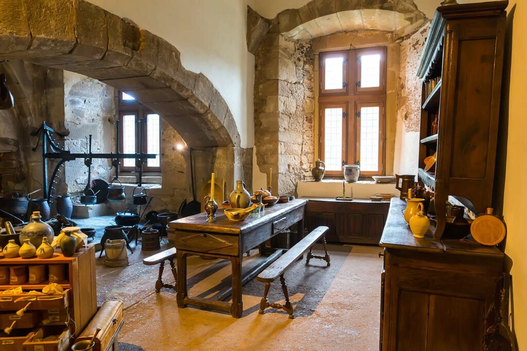 Summer Kitchen: What it is & Why Should You Want One?