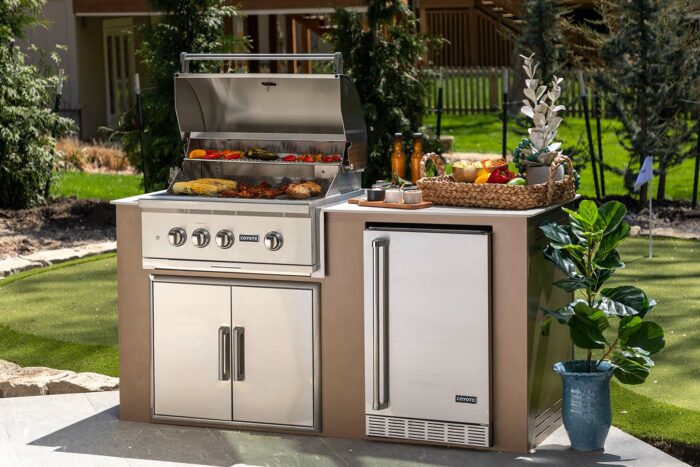 Small Outdoor Kitchen Ideas: 15 Best Designs & How to Plan