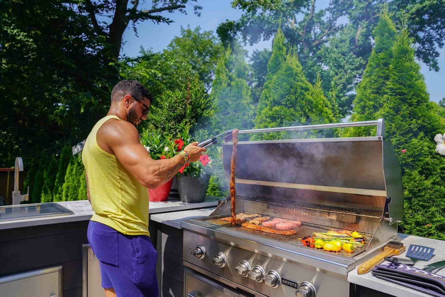 How to Build an Outdoor Kitchen with Grill Island - 4 Ways