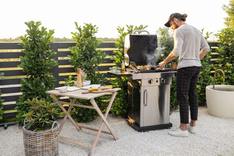 Built In Grill Ideas: Key Considerations & 11 Inspiring Designs