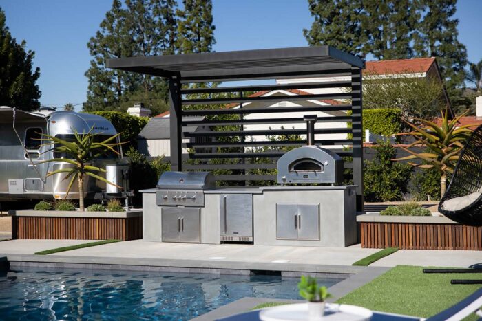 Summer Kitchen: What it is & Why Should You Want One?