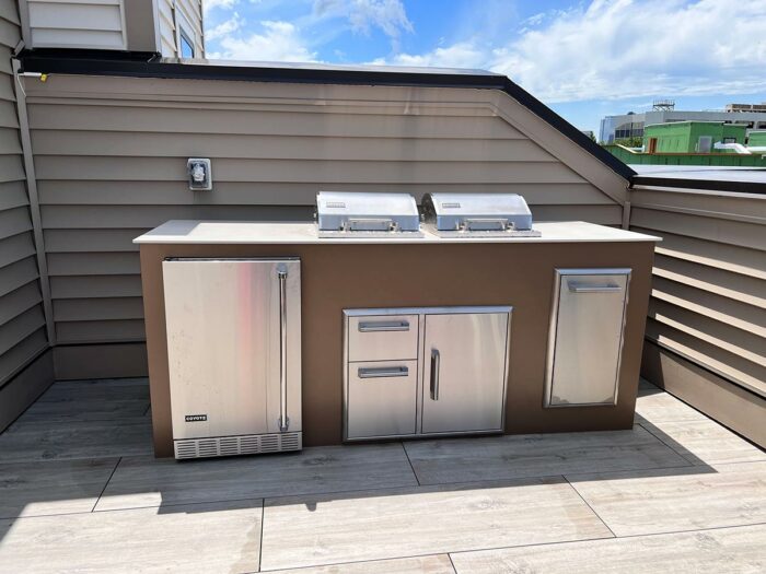 Outdoor Grill Station: 4 Build Options & Illuminating Ideas - RTA ...