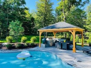 7 Picturesque Outdoor Pool Bar Ideas & Best Design Tips