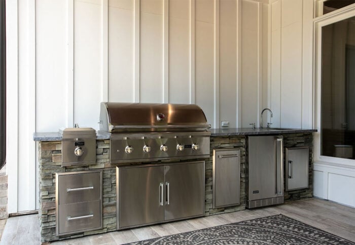 Outdoor Kitchen Prep Station: What It Is, Best Options, and 4 Inspiring ...