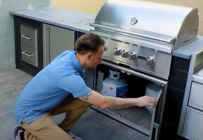 Outdoor Kitchen Components: 6 Must-Haves For A Perfect Island