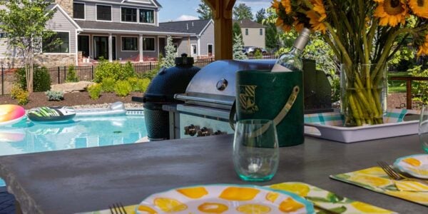 Outdoor Ice Maker: Shopper's Guide & 8 Best Options for Your Outdoor ...