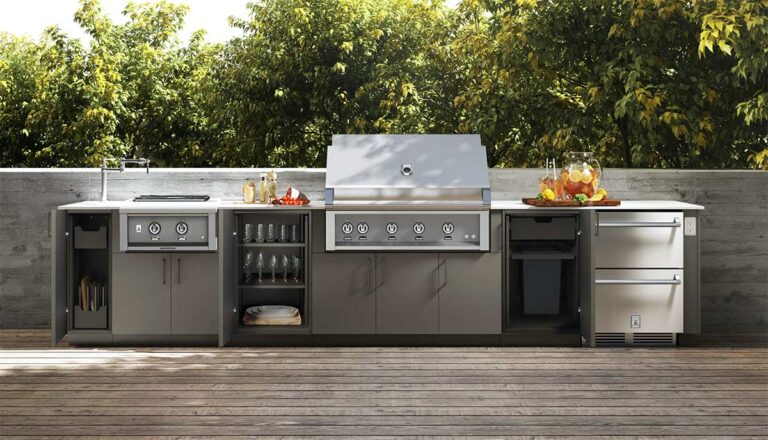 DIY Outdoor Bar: Popular How-To Guides, Kits, & 10 Unique Ideas