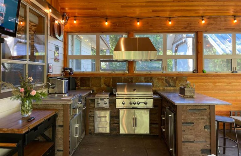 Outdoor Kitchen Vent Hood: When it's Necessary, Key Considerations ...