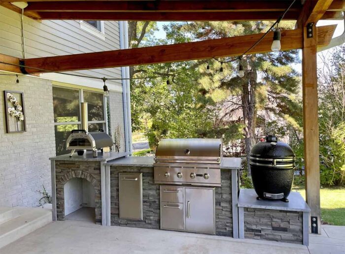 Outdoor Kitchen Lighting: Considerations for Your Space & 13 Brilliant ...