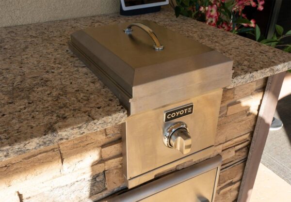 Side Burner: How To Buy For Your BBQ Island, And The 6 Best Brands of 2024