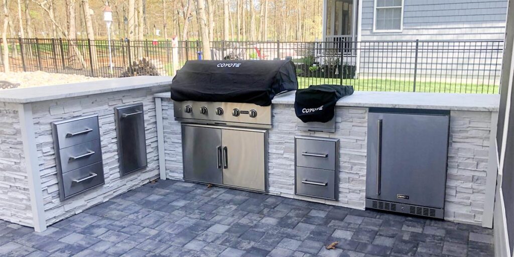 Stone Outdoor Bar: Detailed Breakdown of the Top 4 Options ...
