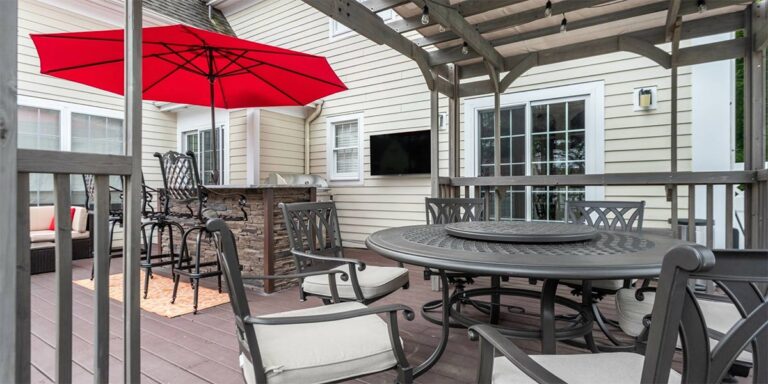 8 Outstanding Outdoor TV Ideas For The Ideal Backyard Entertainment Center
