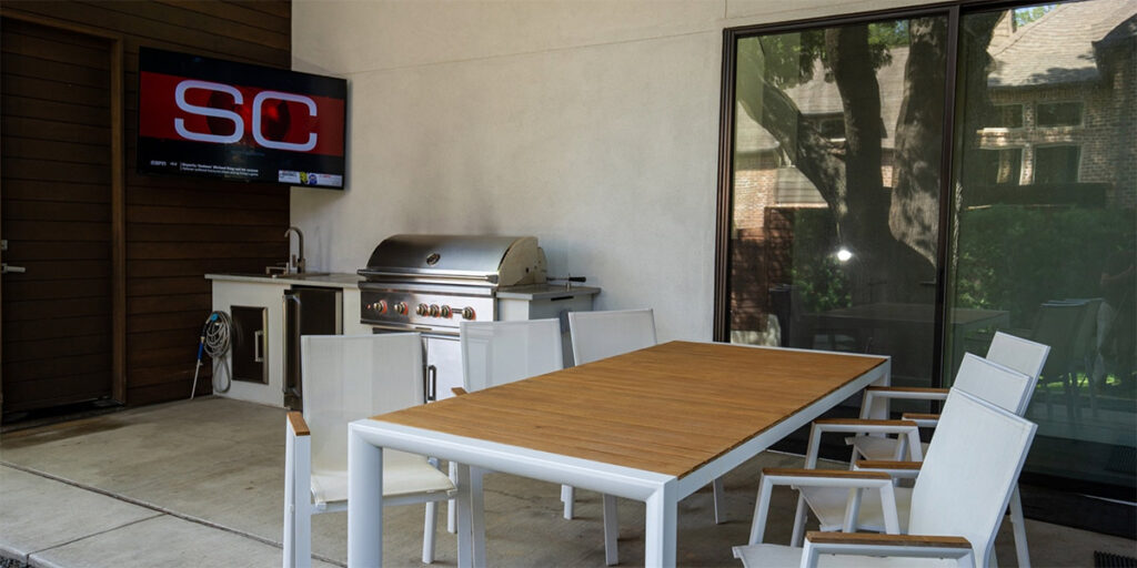 8 Outstanding Outdoor TV Ideas For The Ideal Backyard Entertainment Center