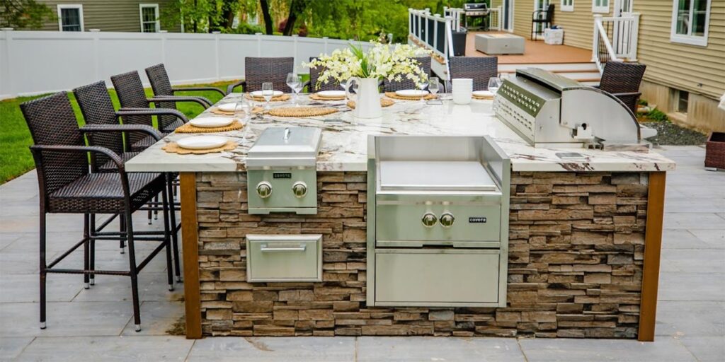 35 Outdoor Kitchen Ideas: Best Designs For Inspiration & Entertaining