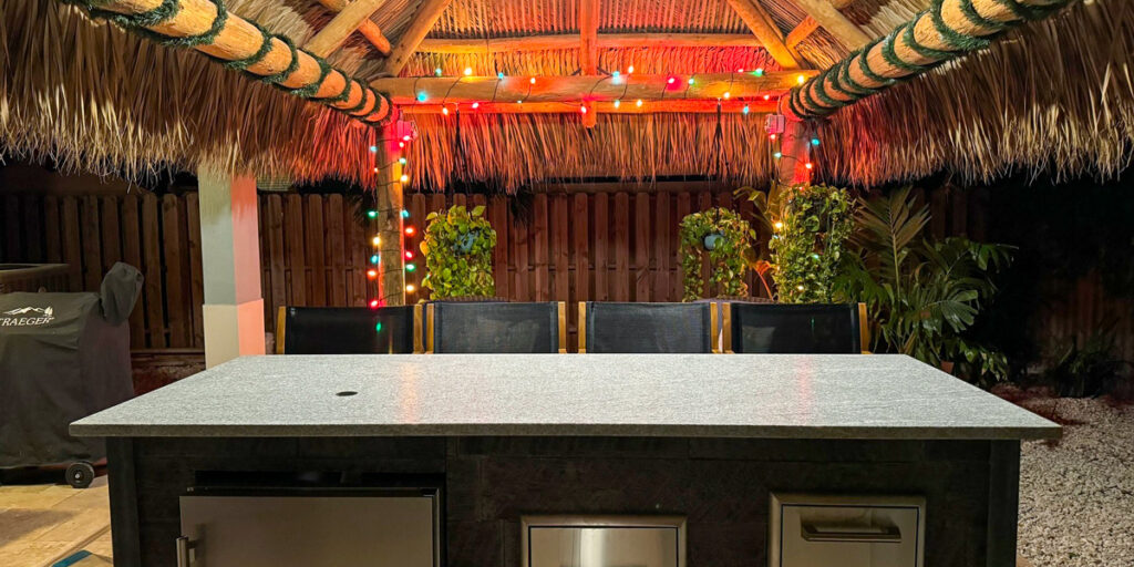 Covered Outdoor Kitchen: 15 Stunning Ideas & How to Choose - RTA ...